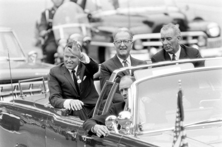 Gordon Cooper L Waving People During Editorial Stock Photo - Stock ...
