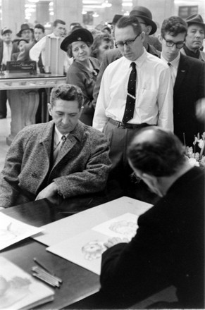 Gordon Currie Drawing Caricatures Bank Customers Editorial Stock Photo ...
