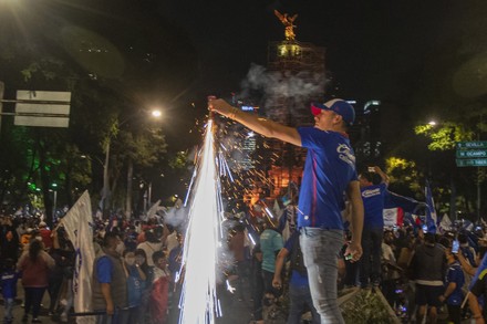Cruz Azul Fans Attend Angel Independence Editorial Stock Photo - Stock ...