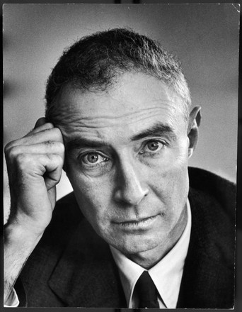 Manhattan Project Head J Robert Oppenheimer Editorial Stock Photo ...