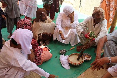 Sheedi Mela Manghopir Karachi Pakistan Editorial Stock Photo - Stock ...