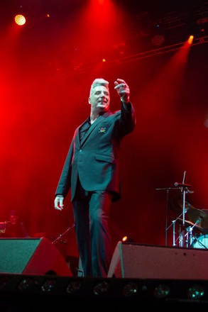 53 Singer loquillo Stock Pictures, Editorial Images and Stock Photos ...
