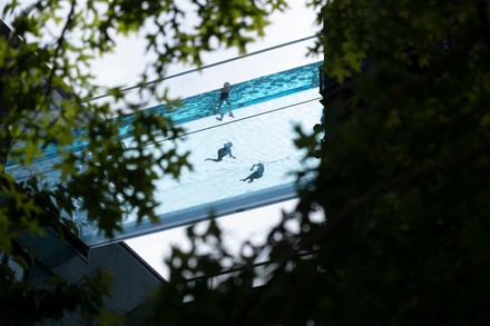 Sky Pool, first floating Swimming Pool, London, UK - 02 Jun 2021 Stock ...