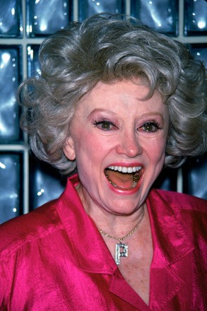 American Comedienne Actress Phyllis Diller Wears Editorial Stock Photo ...