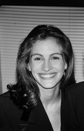 Actor Kiefer Sutherland Actress Julia Roberts - Foto de stock de contenido editorial: imagen de ...