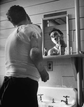 Wounded Veteran George Lott Left Handed Editorial Stock Photo - Stock ...