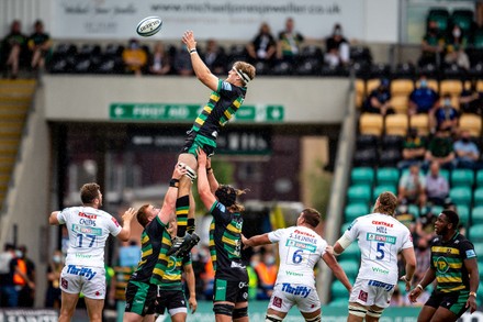 Alex Coles Northampton Saints Catches Ball Editorial Stock Photo ...