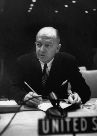 250 Harold stassen Stock Pictures, Editorial Images and Stock Photos ...