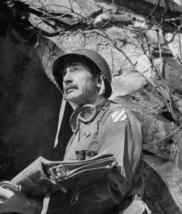 Artist George Biddle Sketching Battlefront Scenes Editorial Stock Photo ...