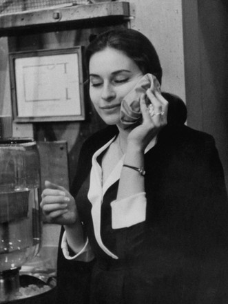 Actress Ina Balin Paramount Studio Commissaryduring Editorial Stock ...