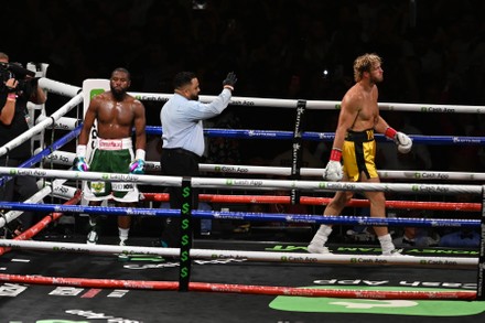 Floyd Mayweather Jr Vs Logan Paul Editorial Stock Photo - Stock Image ...