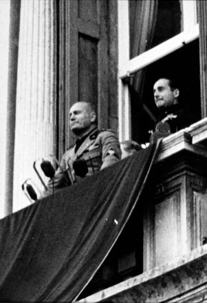 Italian Fascist Dictator Benito Mussolini Giving Editorial Stock Photo ...