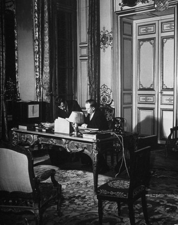 60 Maurice thorez Stock Pictures, Editorial Images and Stock Photos ...