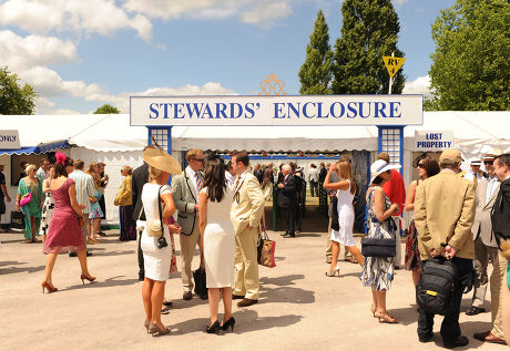 Spectators Outside Stewards Enclosure Henley England Editorial Stock ...
