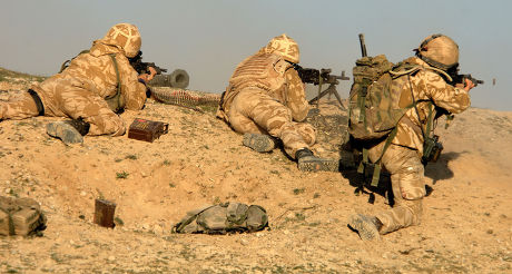 'Commando: On the Front Line' TV Stock Pictures, Editorial Images and ...