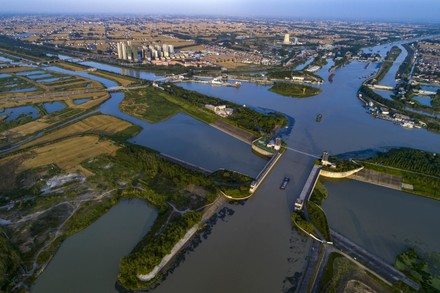 250 Han river bridge Stock Pictures, Editorial Images and Stock Photos ...