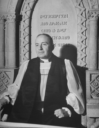 Bishop Angus Dun Standing National Cathedral Editorial Stock Photo ...