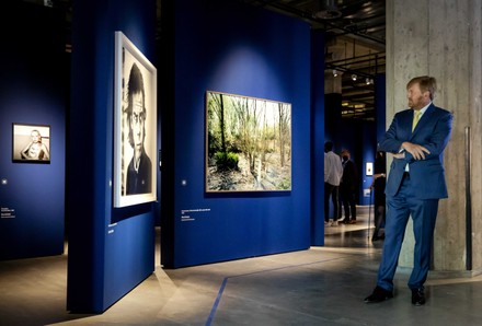 Dutch King Willemalexander Visits Nederlands Fotomuseum Editorial Stock ...