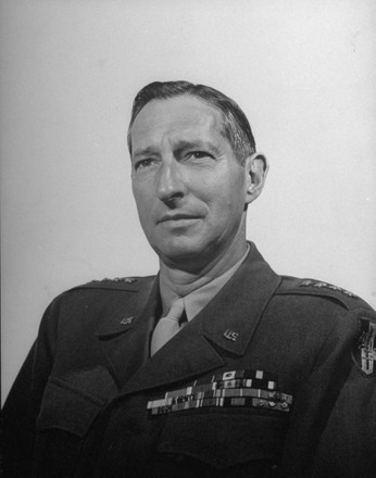 72 General mark w clark Stock Pictures, Editorial Images and Stock ...