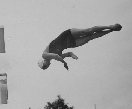 Diver Pat Mccormick Middive 1952 Olympics Editorial Stock Photo - Stock ...
