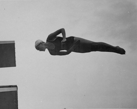 15 Pat mccormick diver Stock Pictures, Editorial Images and Stock ...