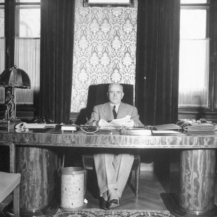 3 Romanian prime minister petru groza Stock Pictures, Editorial Images ...
