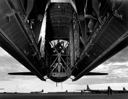 5 Bomb bay doors open Stock Pictures, Editorial Images and Stock Photos ...