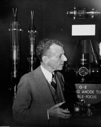Inventor Dr William D Coolidge Explaining Editorial Stock Photo - Stock ...