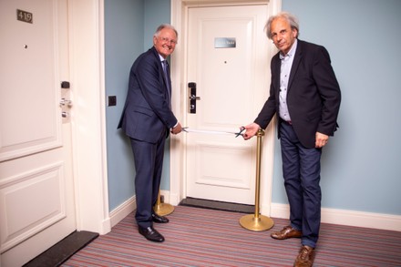 Nick Rodwell R Jan Nielsens Managing Editorial Stock Photo - Stock ...