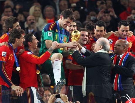 Netherlands v Spain, 2010 FIFA World Cup Final football match, Soccer ...