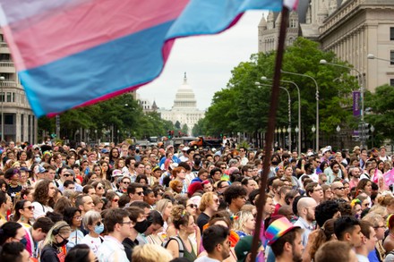 Us Capitol Building Seen Behind People Editorial Stock Photo - Stock ...