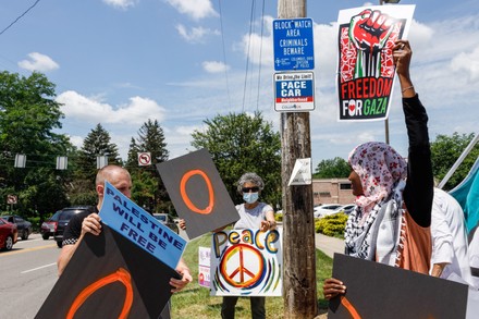 Protesters Hold Various Placards Advocating Freedom Editorial Stock ...