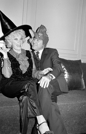 Phyllis Diller and Dr. Donald Levy - 30 Oct 1981 Stock Pictures ...