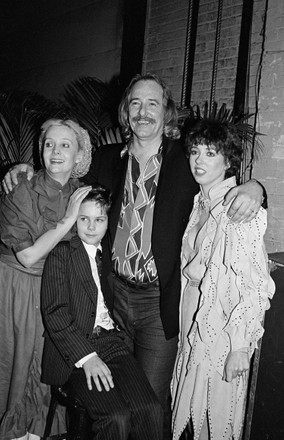__COUNT__ John Phillips wife Genevieve, son Tamerlane and daughter ...
