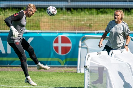 Danish Goalkeeper Kasper Schmeichel R Trains Editorial Stock Photo ...