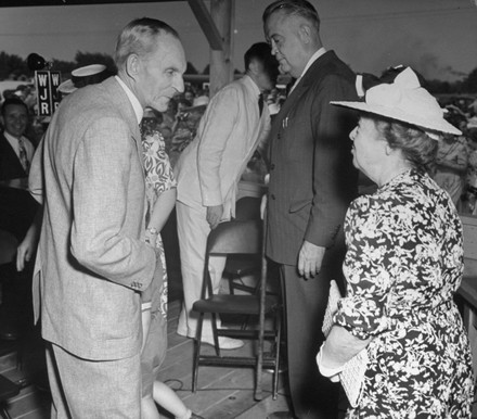 Henry Ford L Wife R Standing Editorial Stock Photo - Stock Image ...