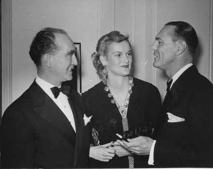 250 Doris duke Stock Pictures, Editorial Images and Stock Photos ...
