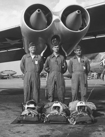 L R Aircraft Com Maj James Editorial Stock Photo - Stock Image ...