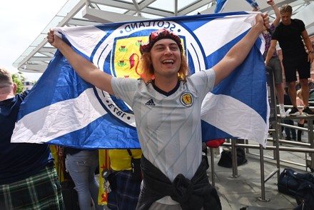 Scottish Football Fans Arrive Kings Cross Editorial Stock Photo - Stock ...