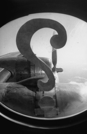 9 Question mark flight Stock Pictures, Editorial Images and Stock ...