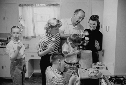 George Sutton His Family Reading Sunday Editorial Stock Photo - Stock ...