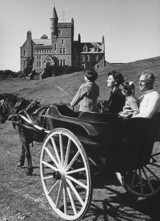 Lord Louis Mountbatten Daughter Grandchildren Riding Editorial Stock ...