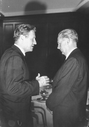 Nelson Rockefeller Talking Gov William Stratton Editorial Stock Photo ...