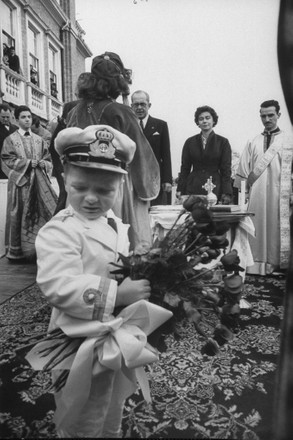 Inevitable Tot Uniform Approaching King Queen Editorial Stock Photo ...