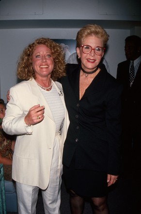 Lr Singersongwriter Leslie Gore Television Personality Editorial Stock ...