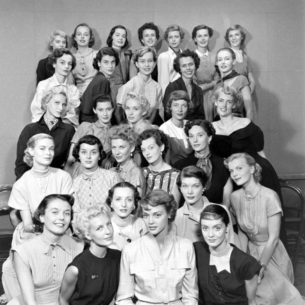 Models Ford Modeling Agency Pose Group Editorial Stock Photo - Stock ...