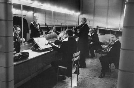 Boris Kroyt;Joseph Roisman;Alexander Schneider;Mischa Schneider ...
