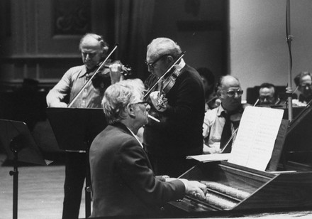 250 Isaac stern Stock Pictures, Editorial Images and Stock Photos ...