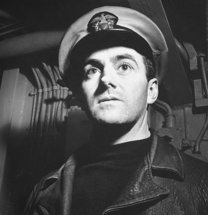 31 Gunnery officer Stock Pictures, Editorial Images and Stock Photos ...