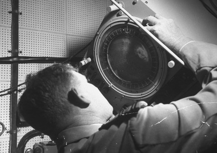 16 Radar scope Stock Pictures, Editorial Images and Stock Photos ...